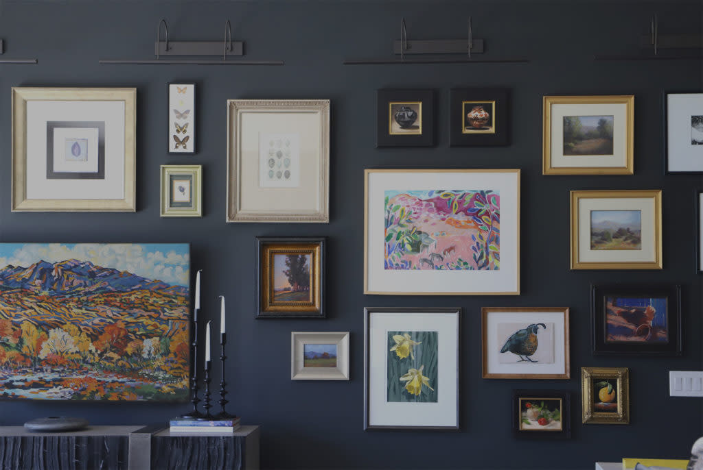 Hall of Frames Desert Ridge Marketplace - Phoenix AZ, 85050