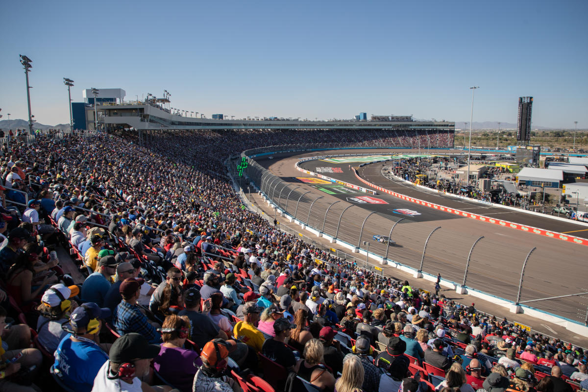 Phoenix Raceway - Avondale AZ, 85323