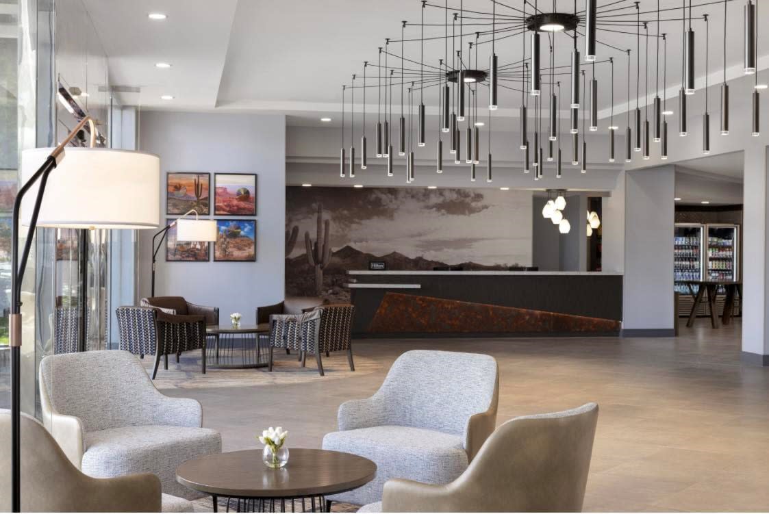 DoubleTree by Hilton Phoenix Midtown - Phoenix AZ, 85012