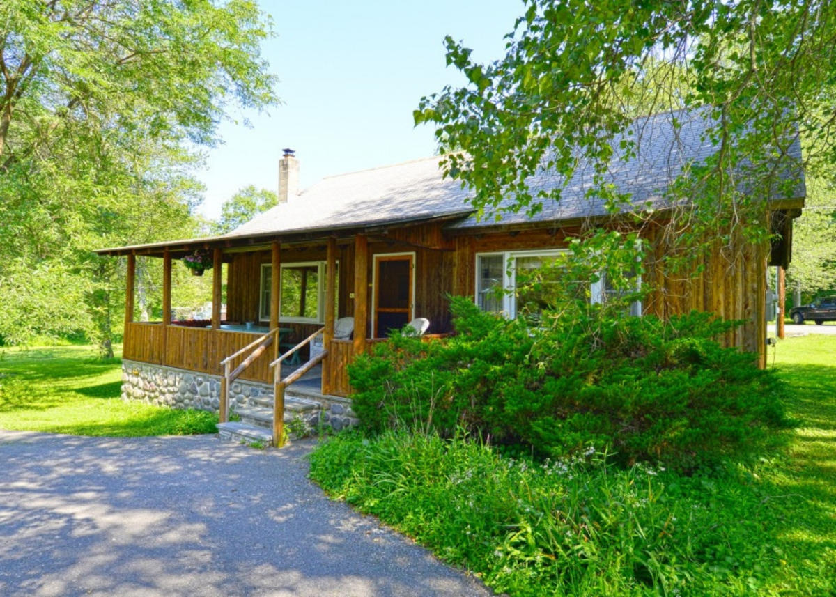 Countryside Cottages | Bartonsville, PA 18321