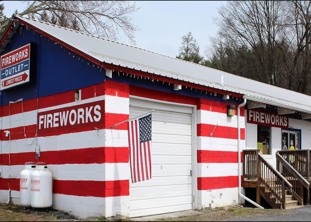 Fireworks Outlet - Tannersville Location | Tannersville, PA 18372