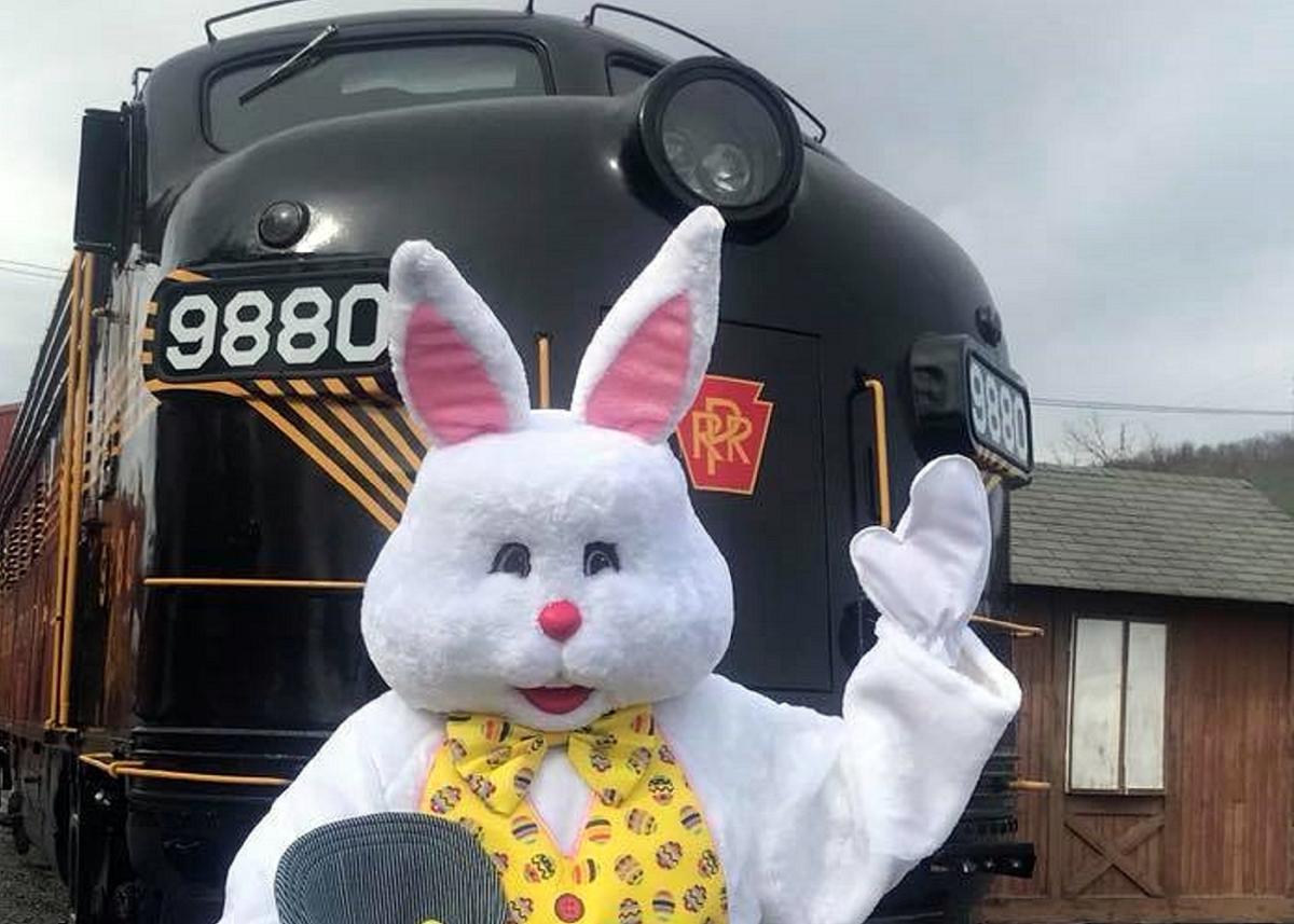 Easter Egg Express | The Stourbridge Line | Honesdale, PA 18431