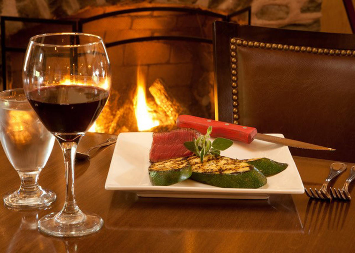 The Frogtown Chophouse | Cresco, PA 18326