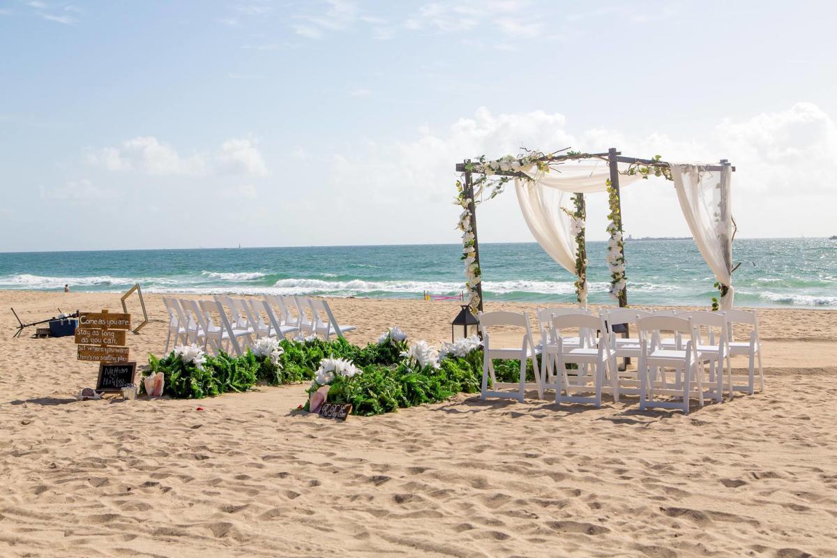 Mermaid Beach Weddings | Oakland Park, FL