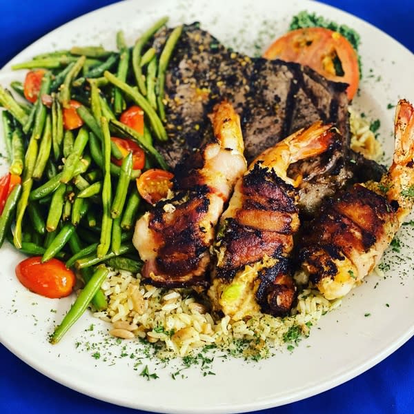 Castaways Seafood and Grill