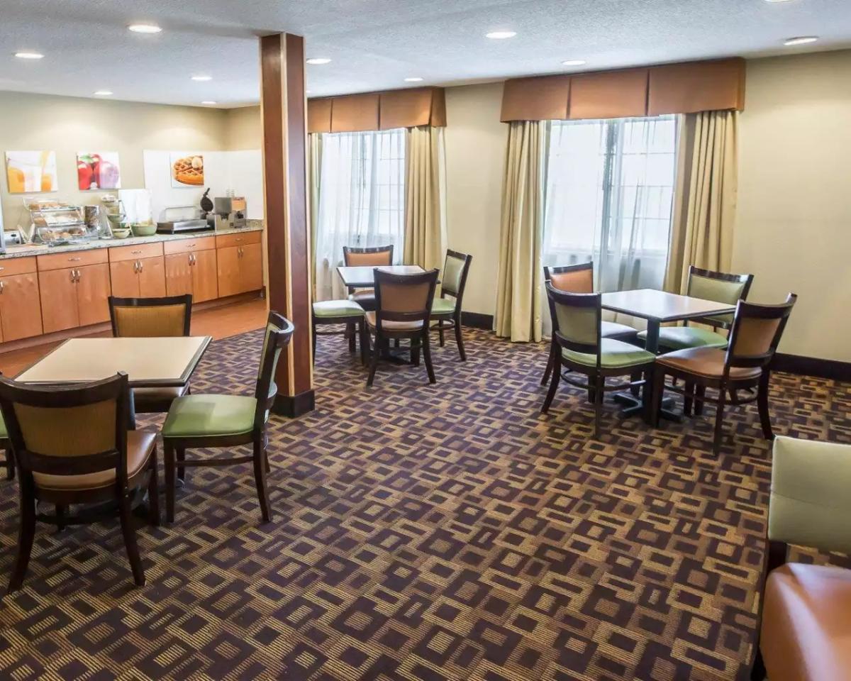 Quality Inn - Chesterton