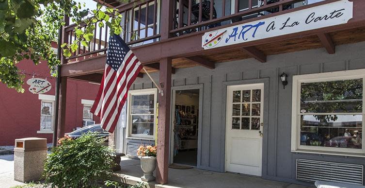 Art A La Carte Gallery & Gift Boutique