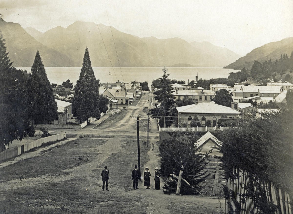 Richard's Historic Walks, Richard Soper | Queenstown NZ