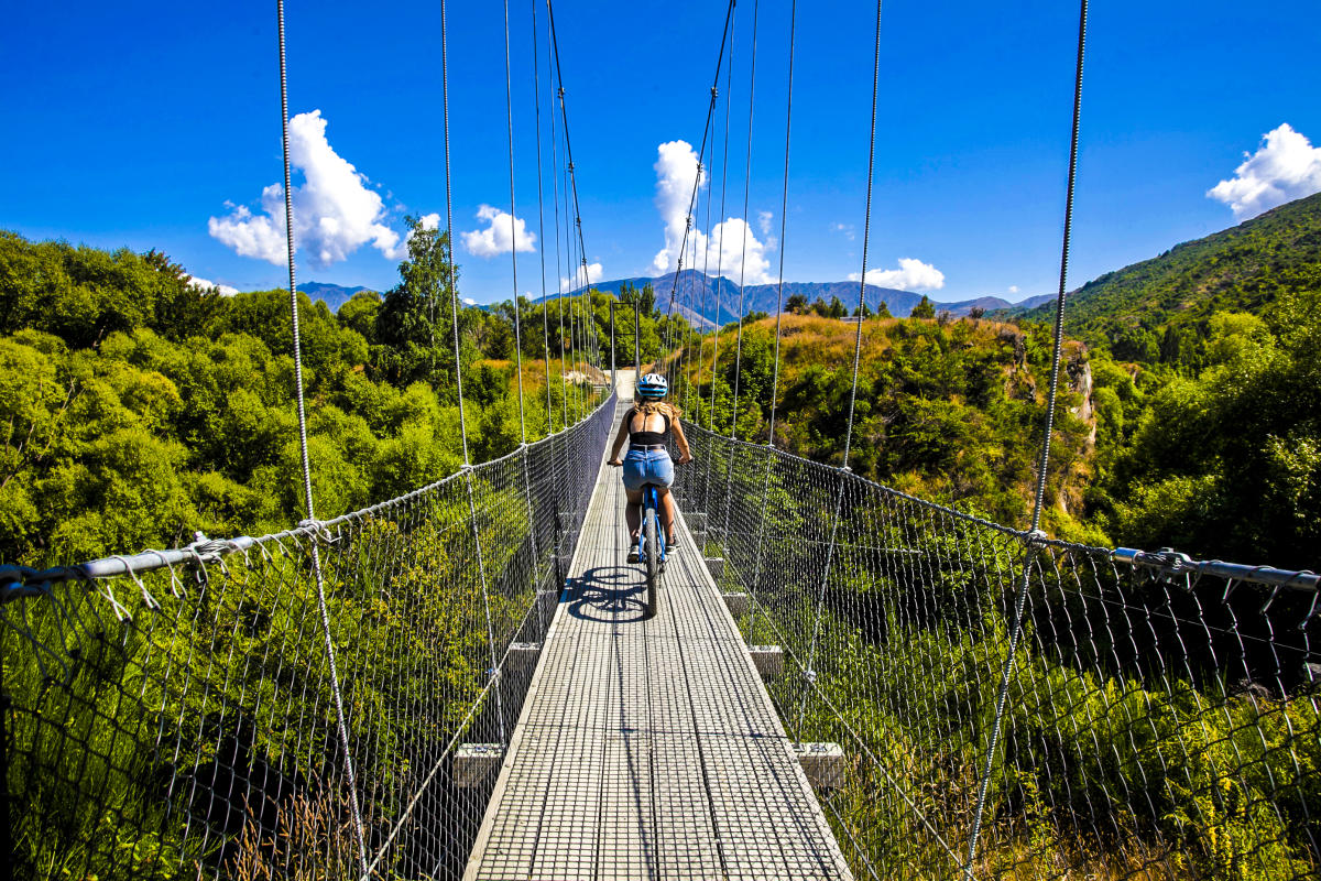 Arrowtown to Queenstown Self Guided Bike Tour | Official Queenstown Website