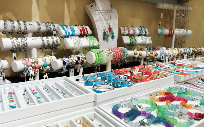 Be Dazzled | Newport, RI 02840