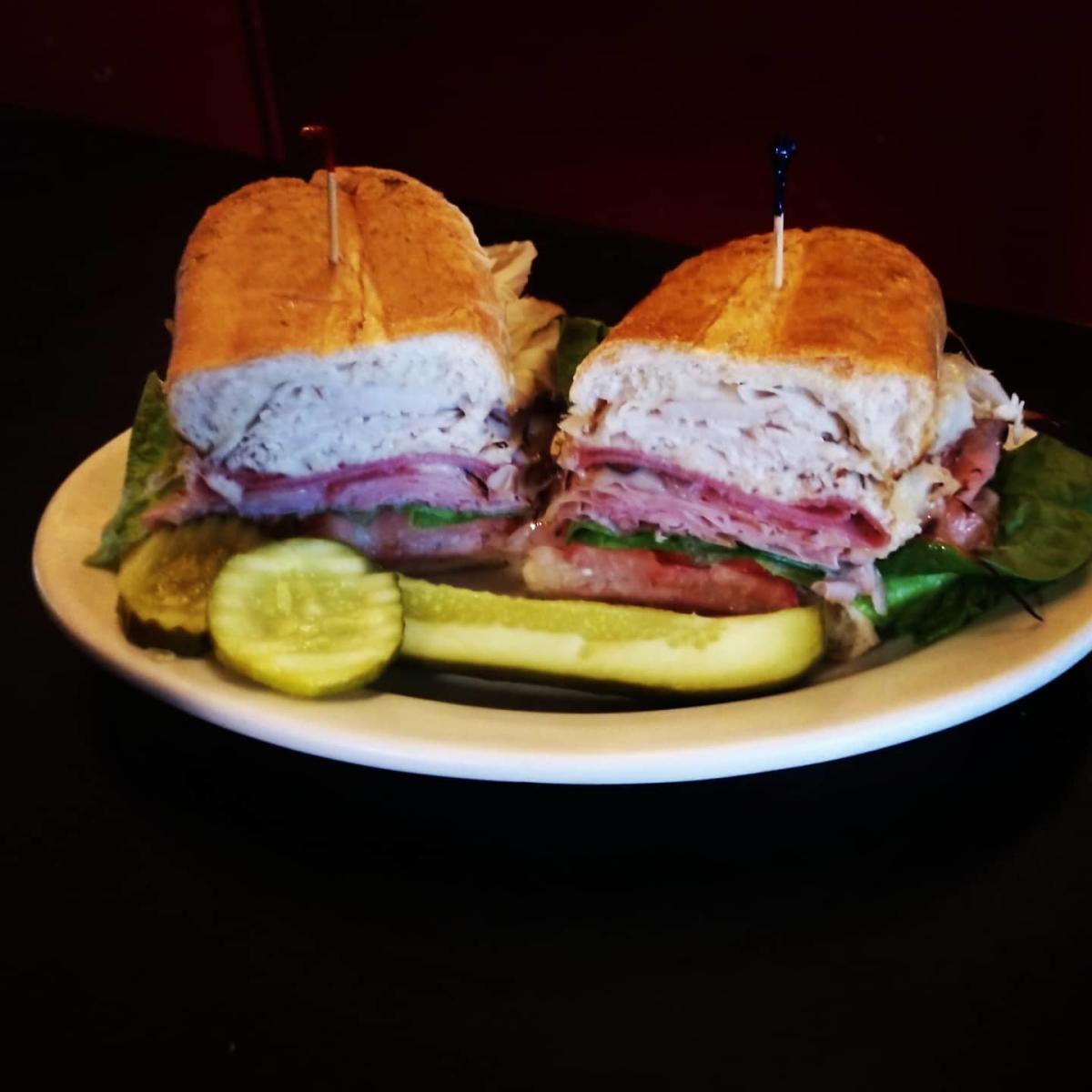 Chiocca's Downstairs Deli & Bar