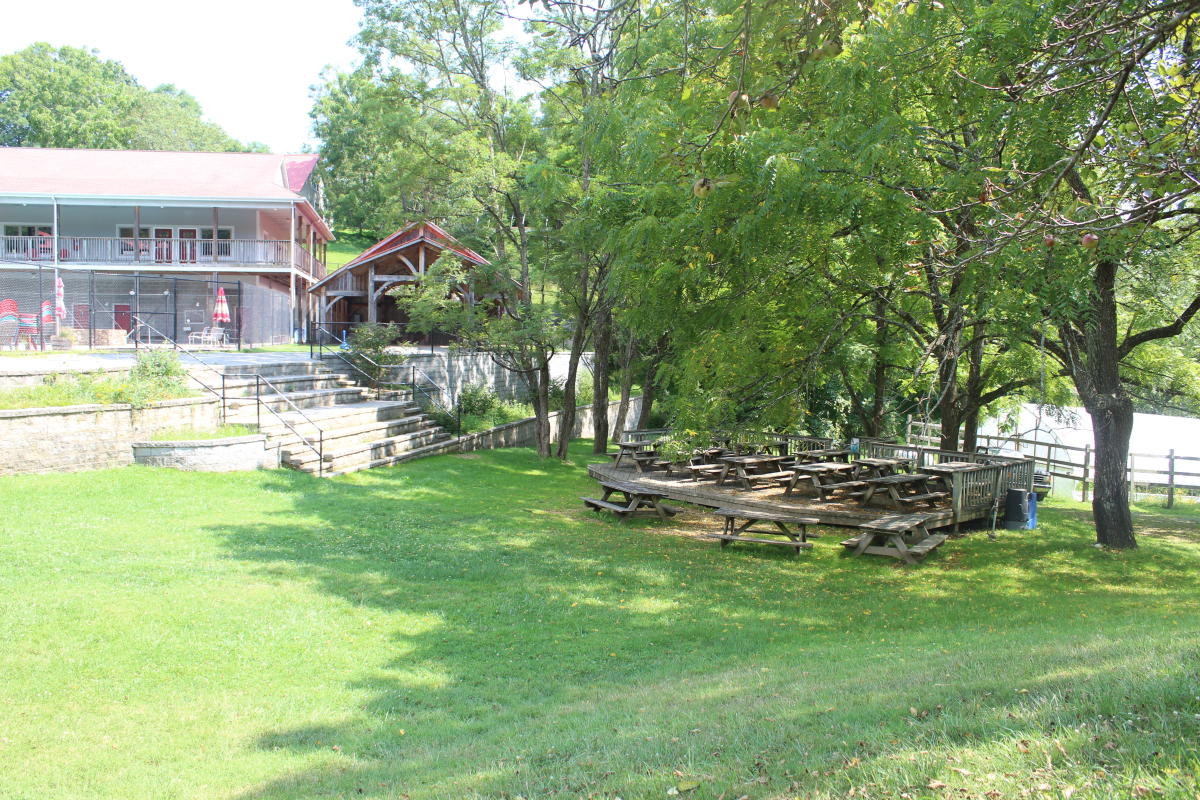 Apple Ridge Farm | Copper Hill, VA 24079