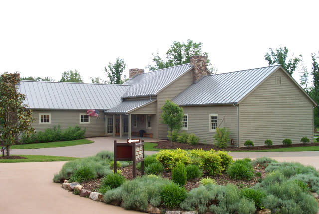Blue Ridge Parkway Visitor Center at Explore Park | Roanoke, VA 24014