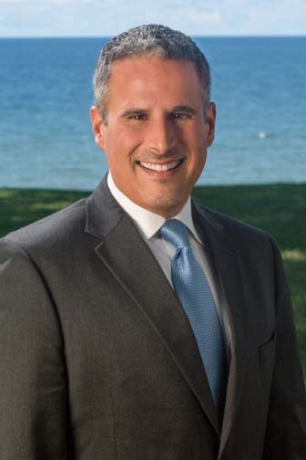 Donald Simonetti Jr., Howard Hanna