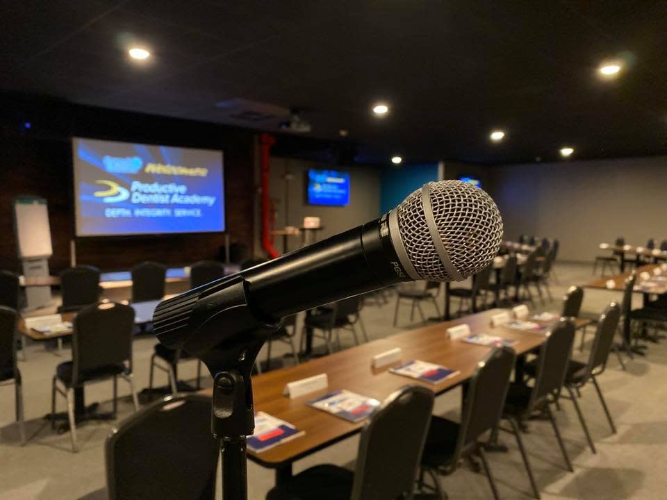 Comedy @ The Carlson
