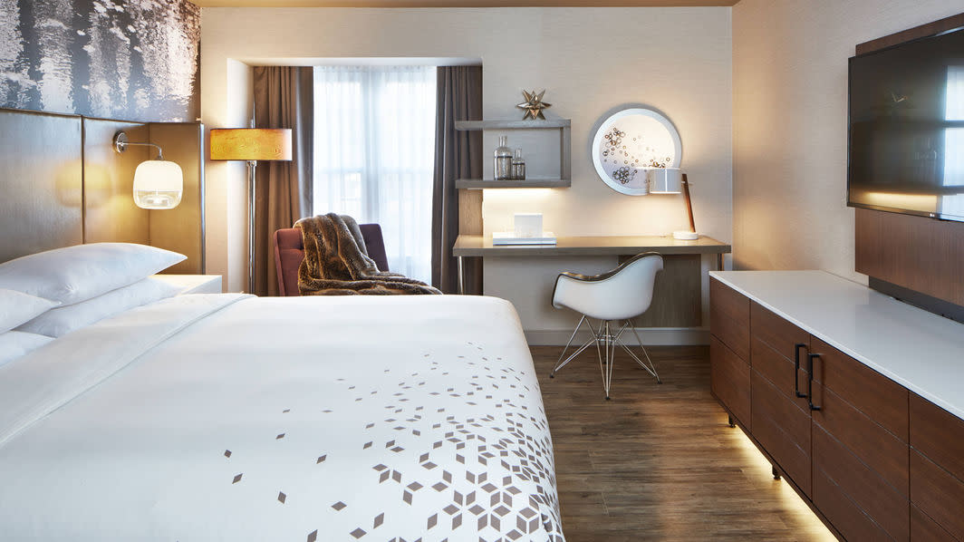 The Del Monte Lodge Renaissance Rochester Hotel & Spa