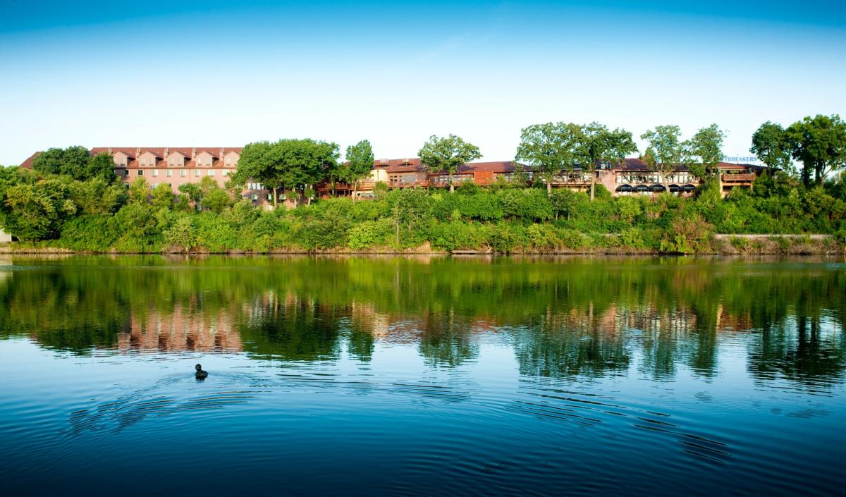 Riverview Inn and Suites and Riverview Event Center