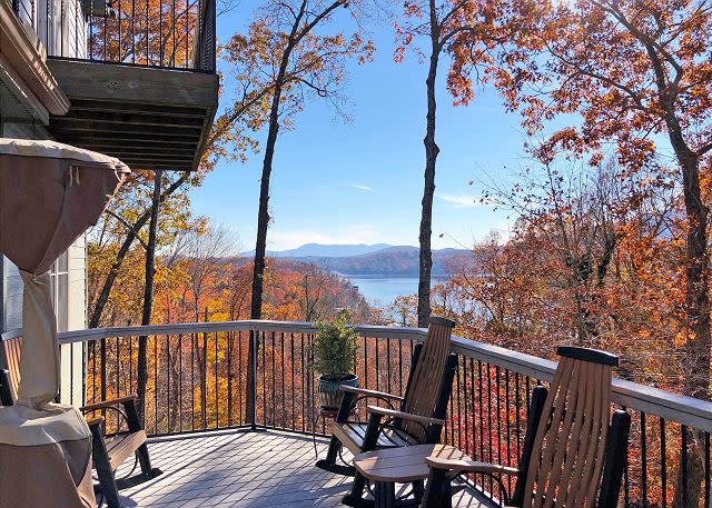 Buffalo Shoals Lookout