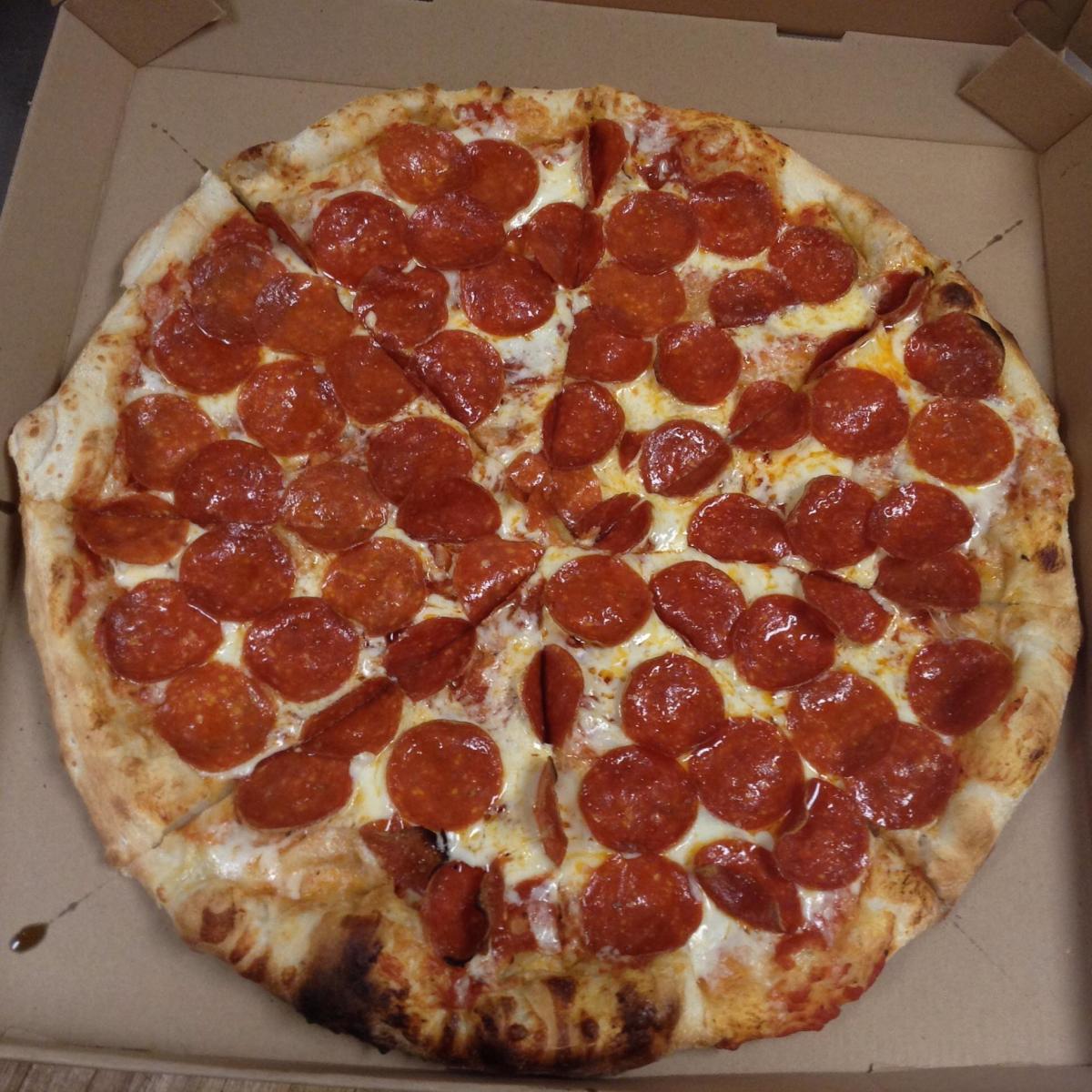 Ari's Pizza
