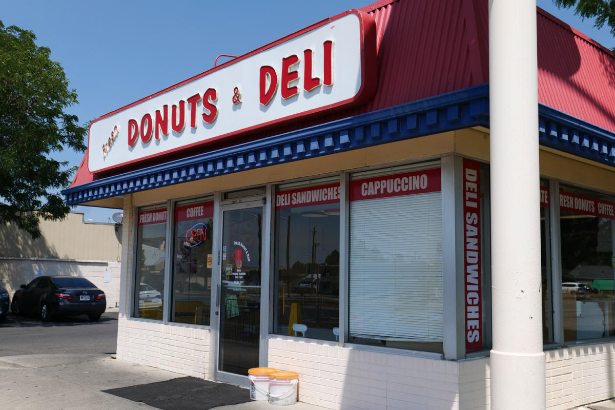 Fresh Donut & Deli | a Salt Lake Bakery/Café/Deli Restaurants in South ...