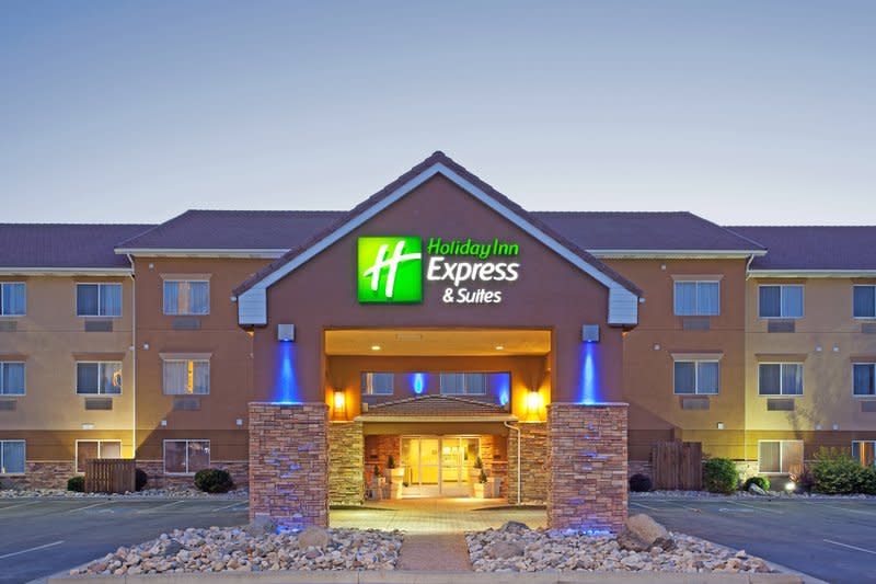 Holiday Inn Express & Suites - Sandy | a Salt Lake Hotels ...