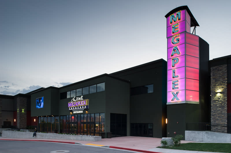 Megaplex Theatres at Thanksgiving Point | a Salt Lake Movie Theaters ...