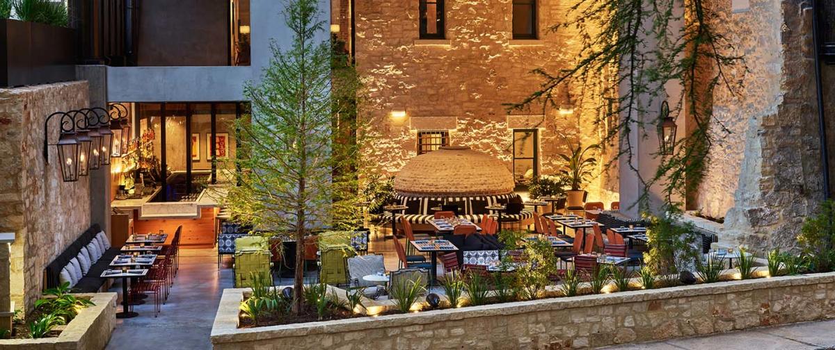 Domingo Restaurant