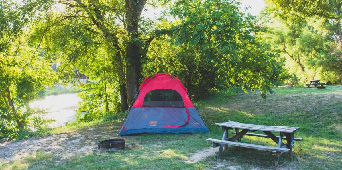 San Marcos River Resort | Fentress, TX