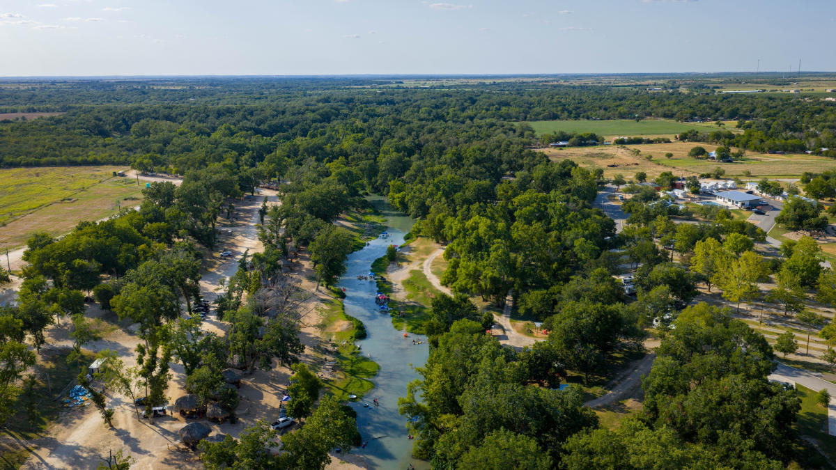 San Marcos River Resort | Fentress, TX