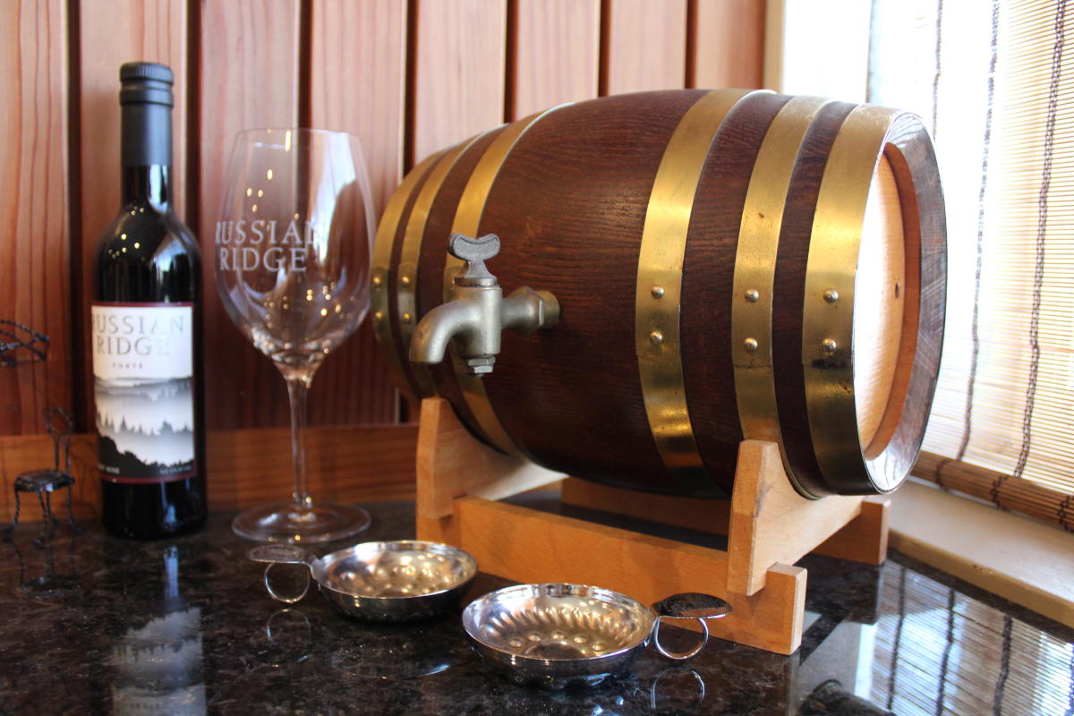 Russian Ridge Winery