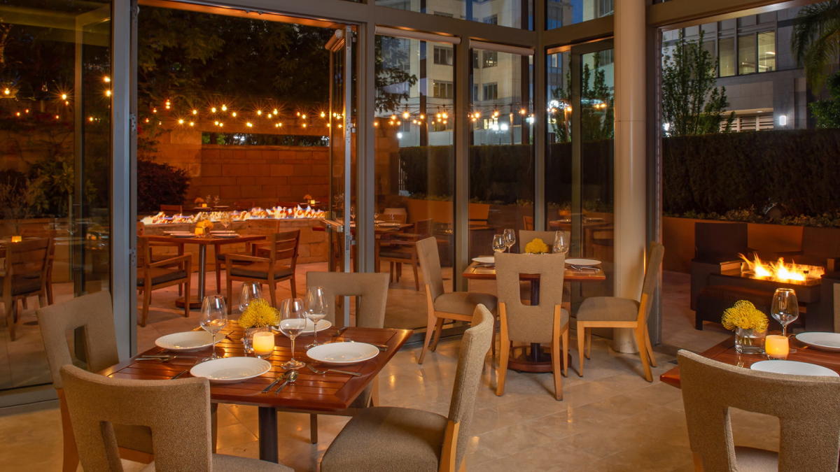 Quattro Restaurant & Bar