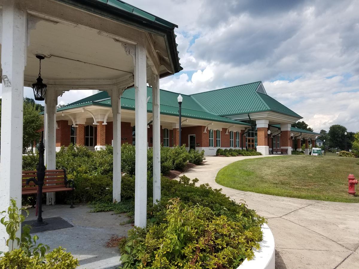 Mount Jackson Historic District self-guided Walking Tour