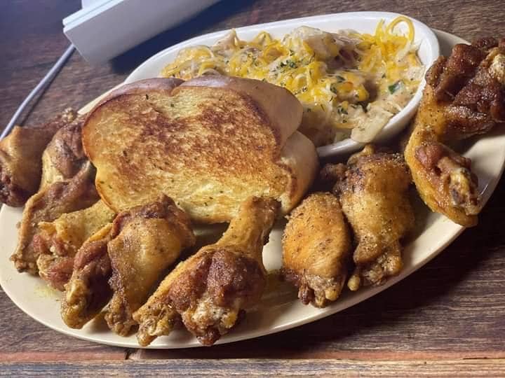 Upscale Wings & More