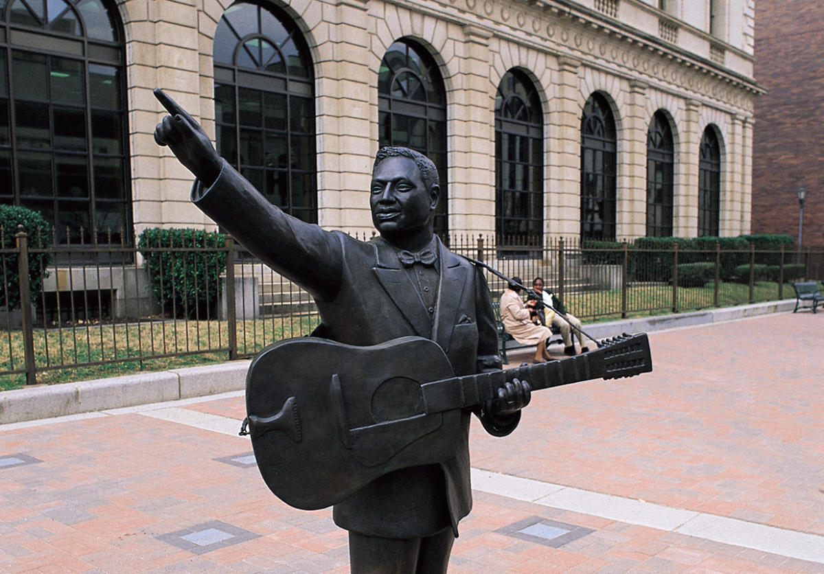 Huddie "Lead Belly" Ledbetter Statue