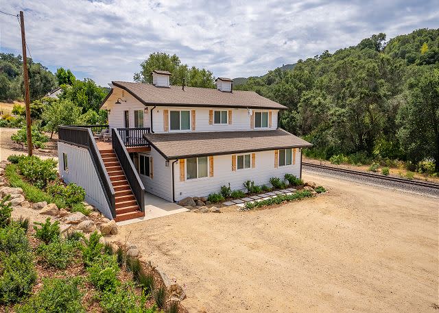 Buckaroo Flat At The 8 Mile | Visit SLO CAL