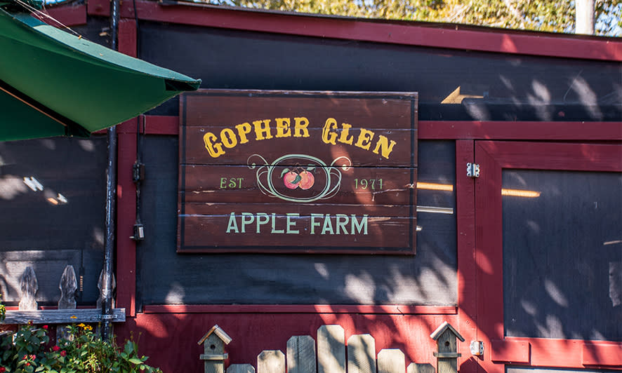 Gopher Glen Apple Farm