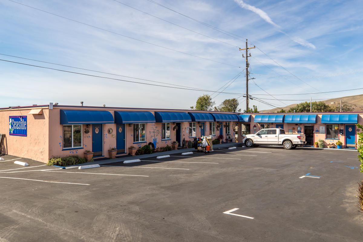 Seaside Motel