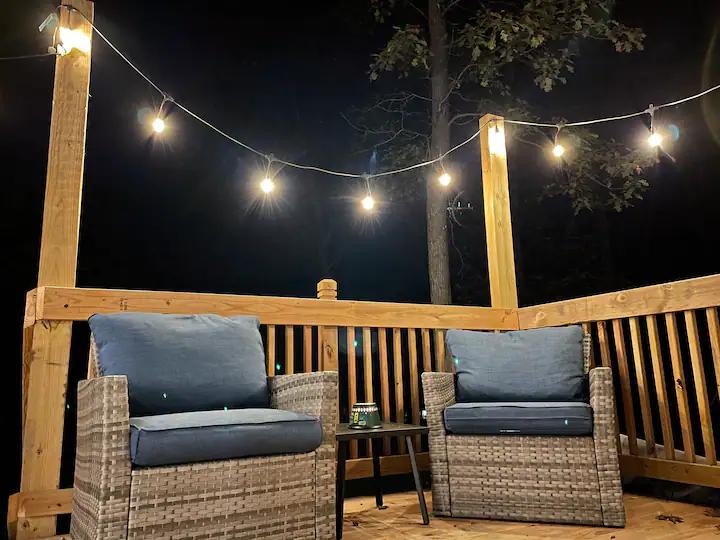 Cheerful Kayak Cabin