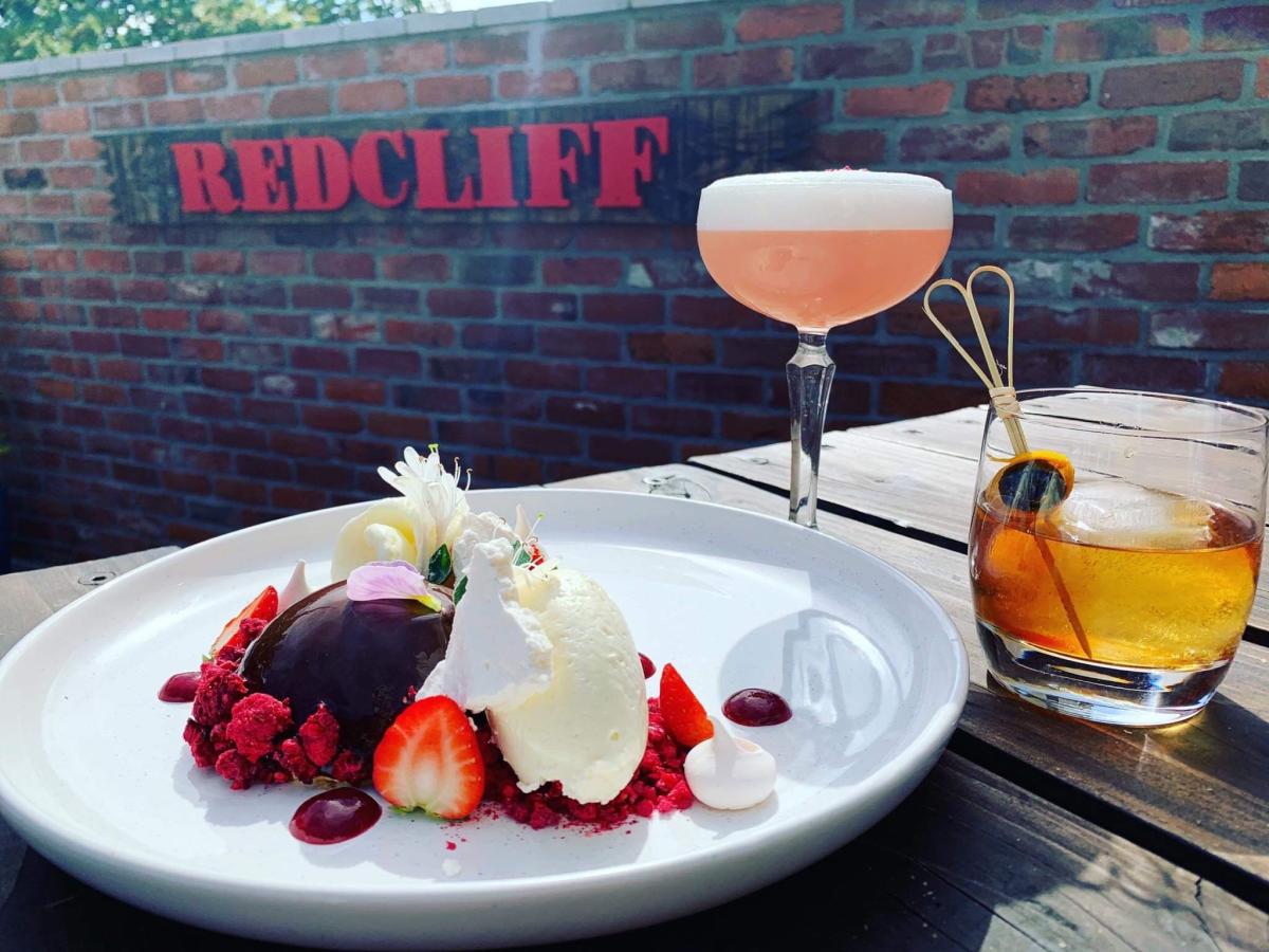 Redcliff Cafe