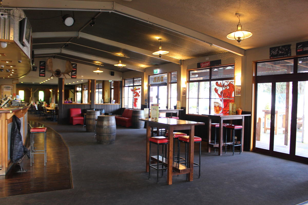 The Moose Bar & Restaurant