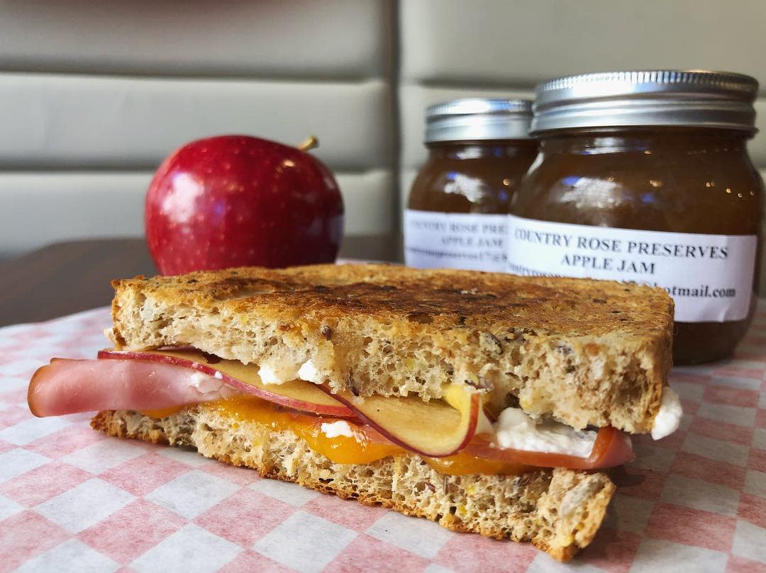 Toasty's Grilled Cheese & Salad Bar