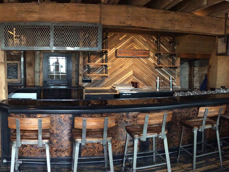 Stone House 1891 Craft Bar & Kitchen