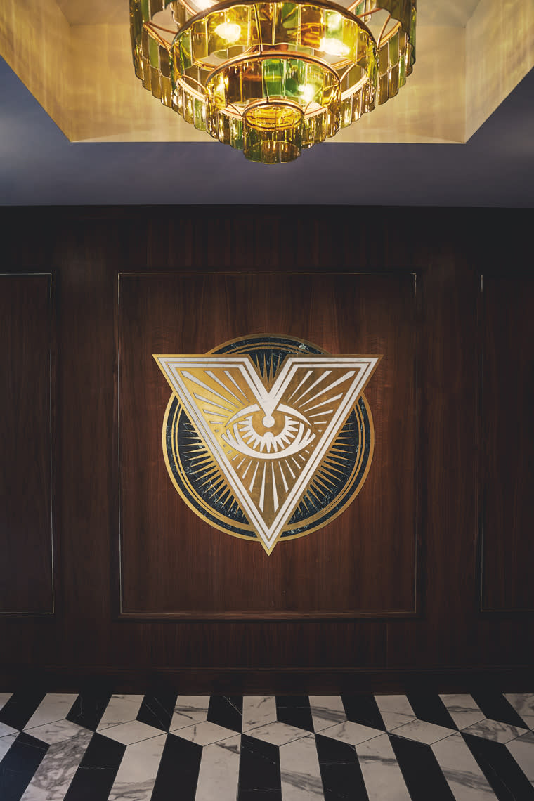 Vantage Rooftop Lounge and Conservatory