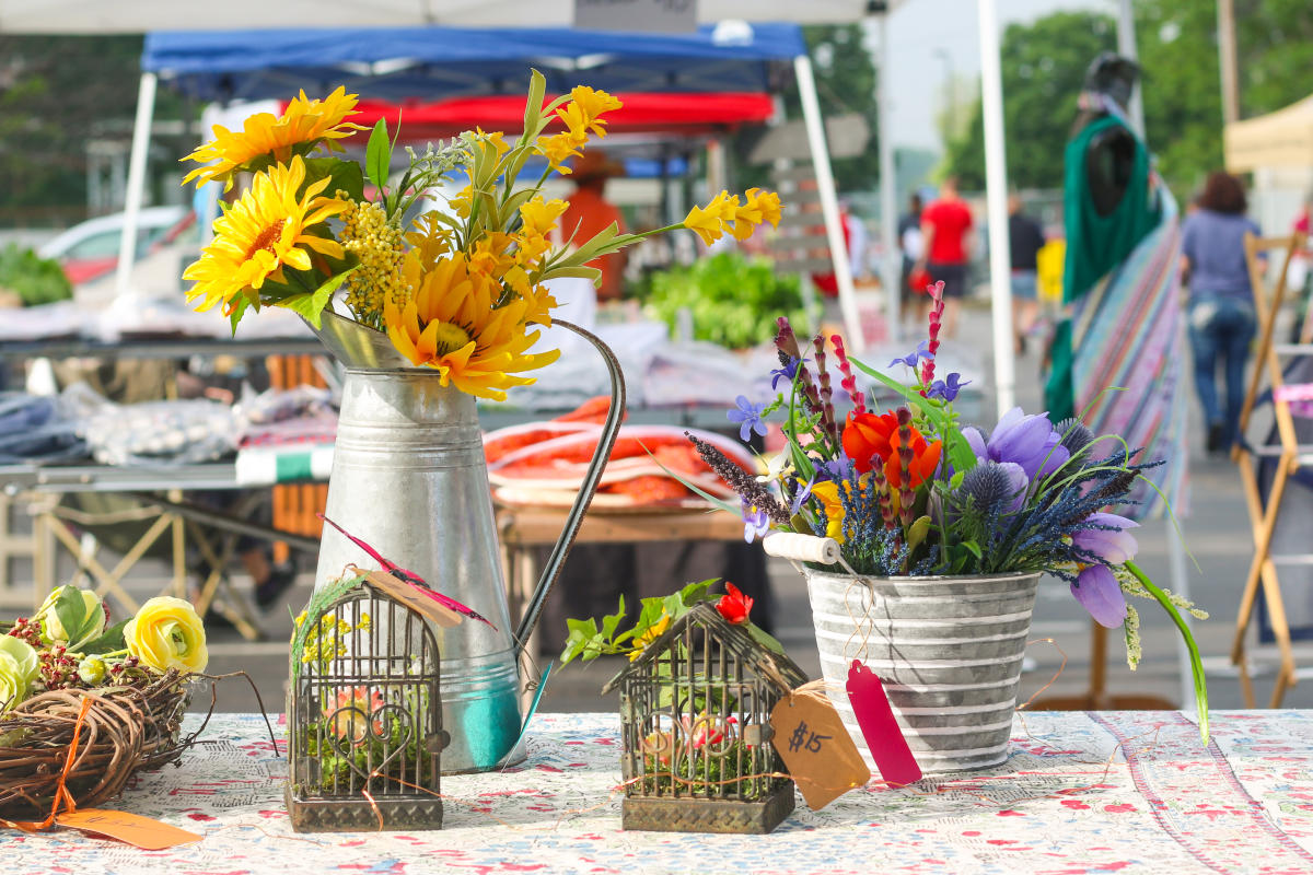 Saint Charles Market