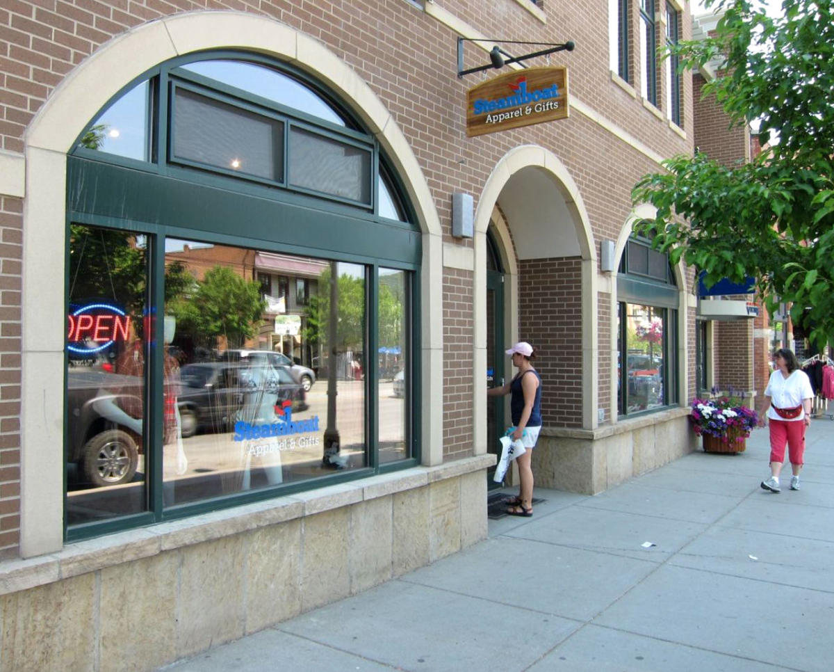 Steamboat Apparel & Gifts | Clothing & Accessories | Steamboat Springs, CO