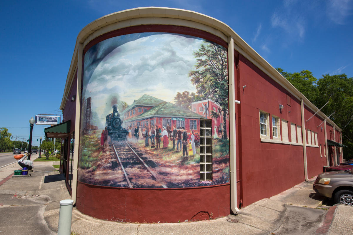 Slidell Mural Project Tour
