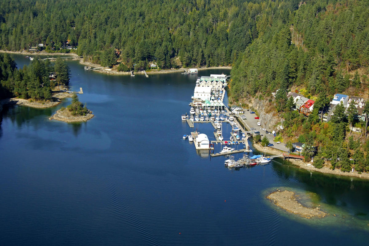 Secret Cove Marina