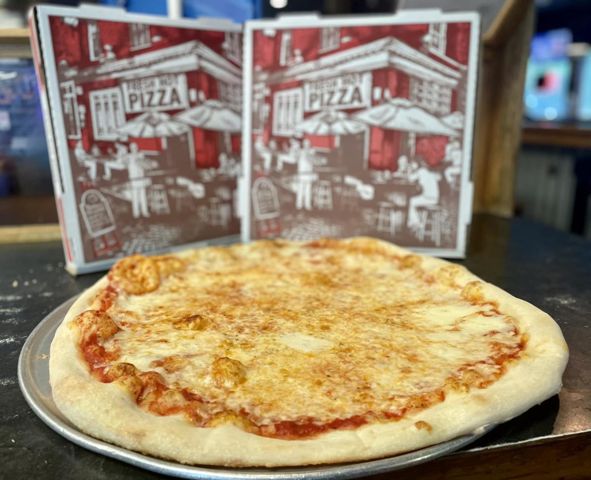 Trappers II Pizza Pub