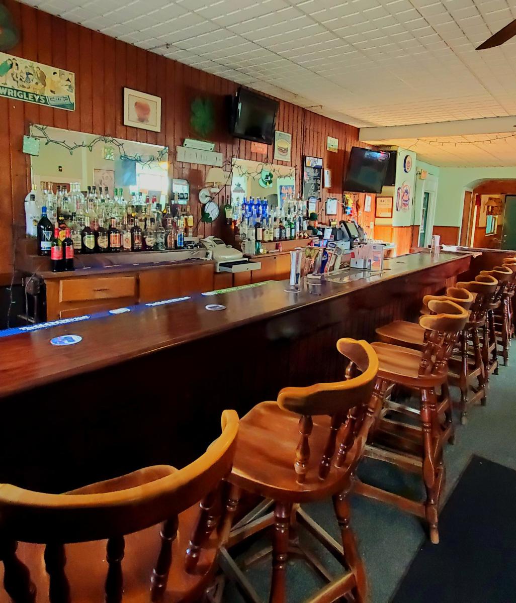 Murray's Restaurant Tavern