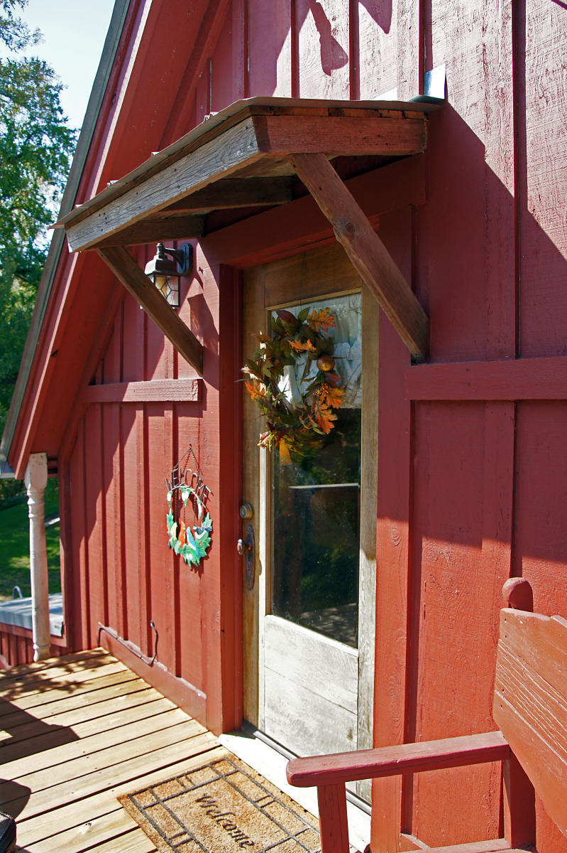 Red Barn Hideaway and Cottages